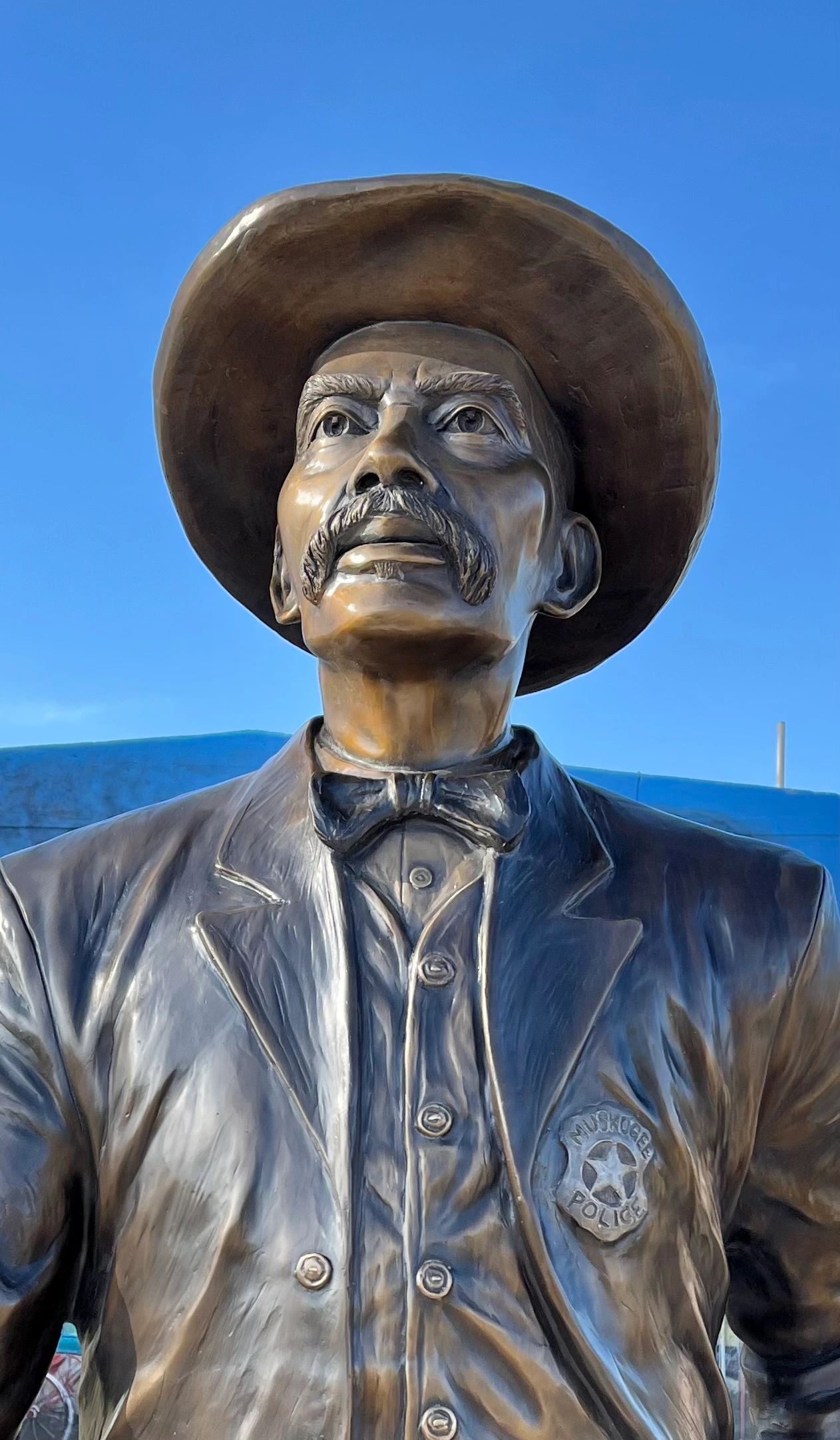 Professional Sculptor Joel Randell - Bronze Sculpture