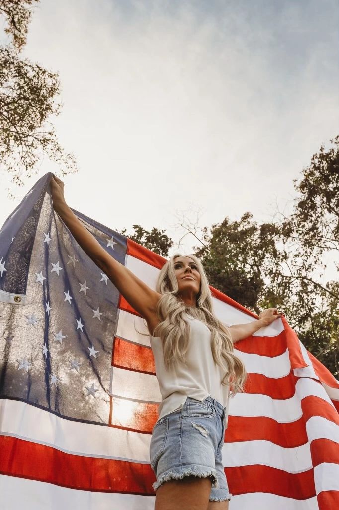 Blonde Specialist - Blondesbyerica