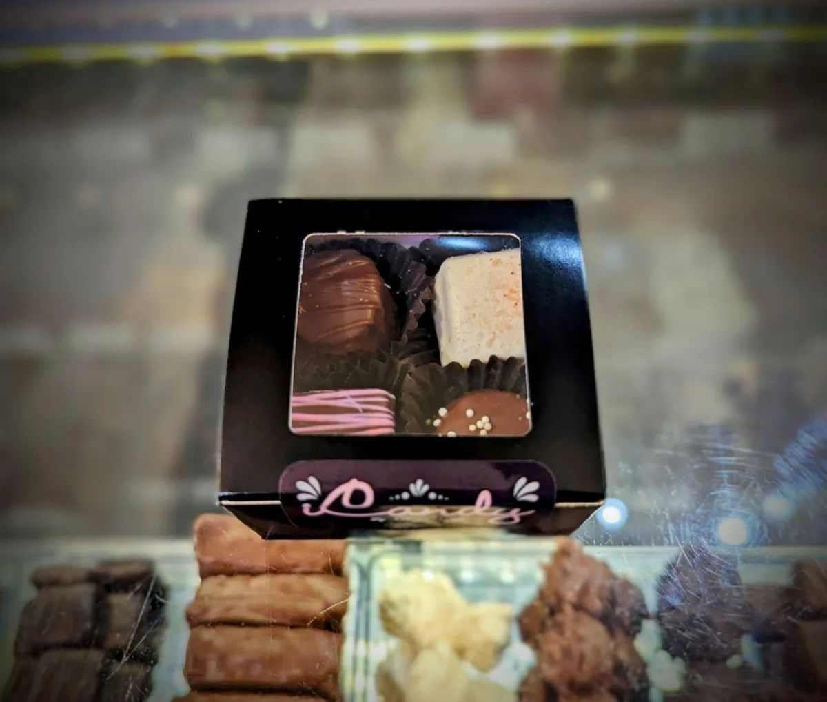 4 Piece Chocolate Box (With Window)