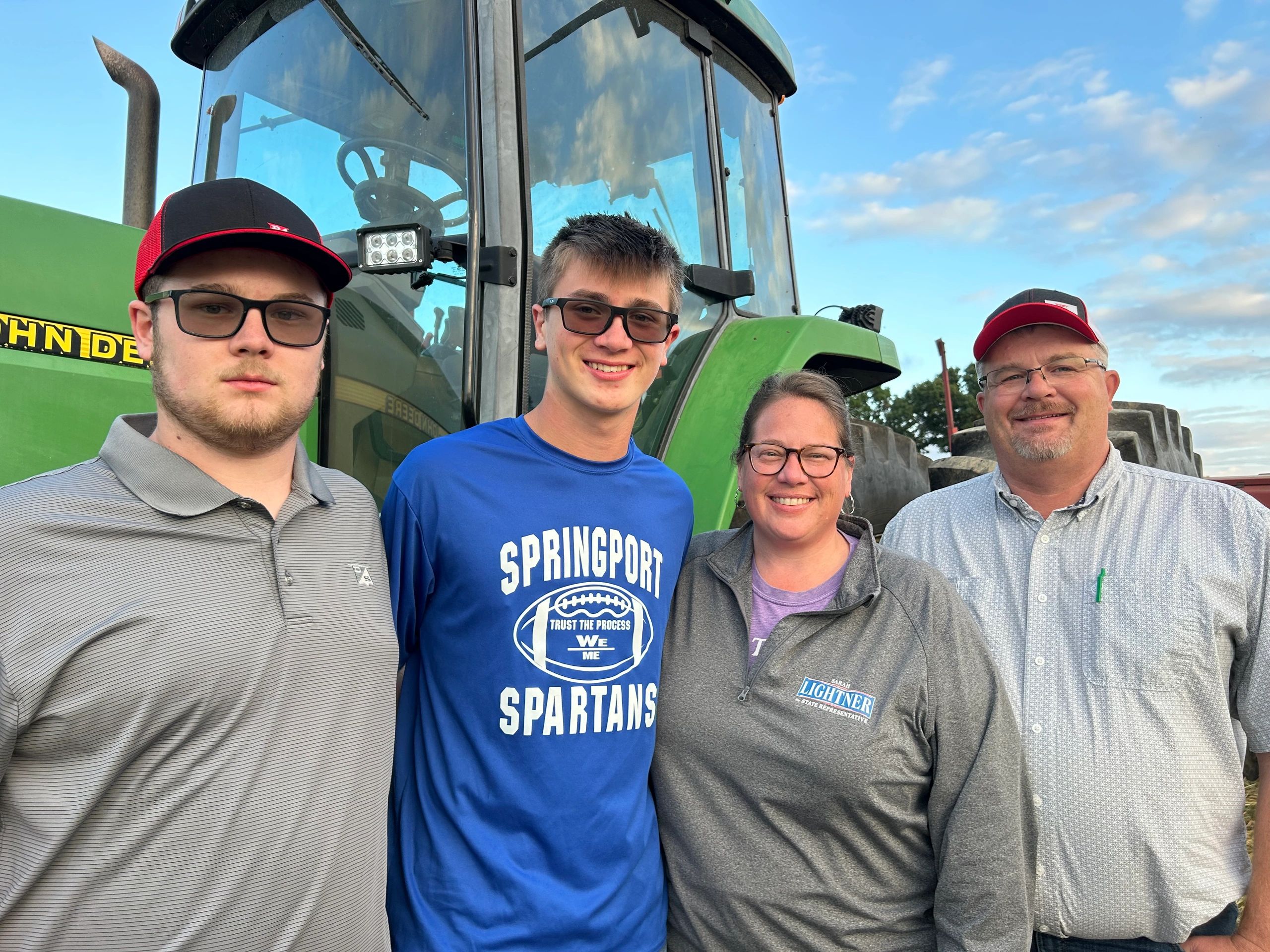 Elect Sarah Lightner