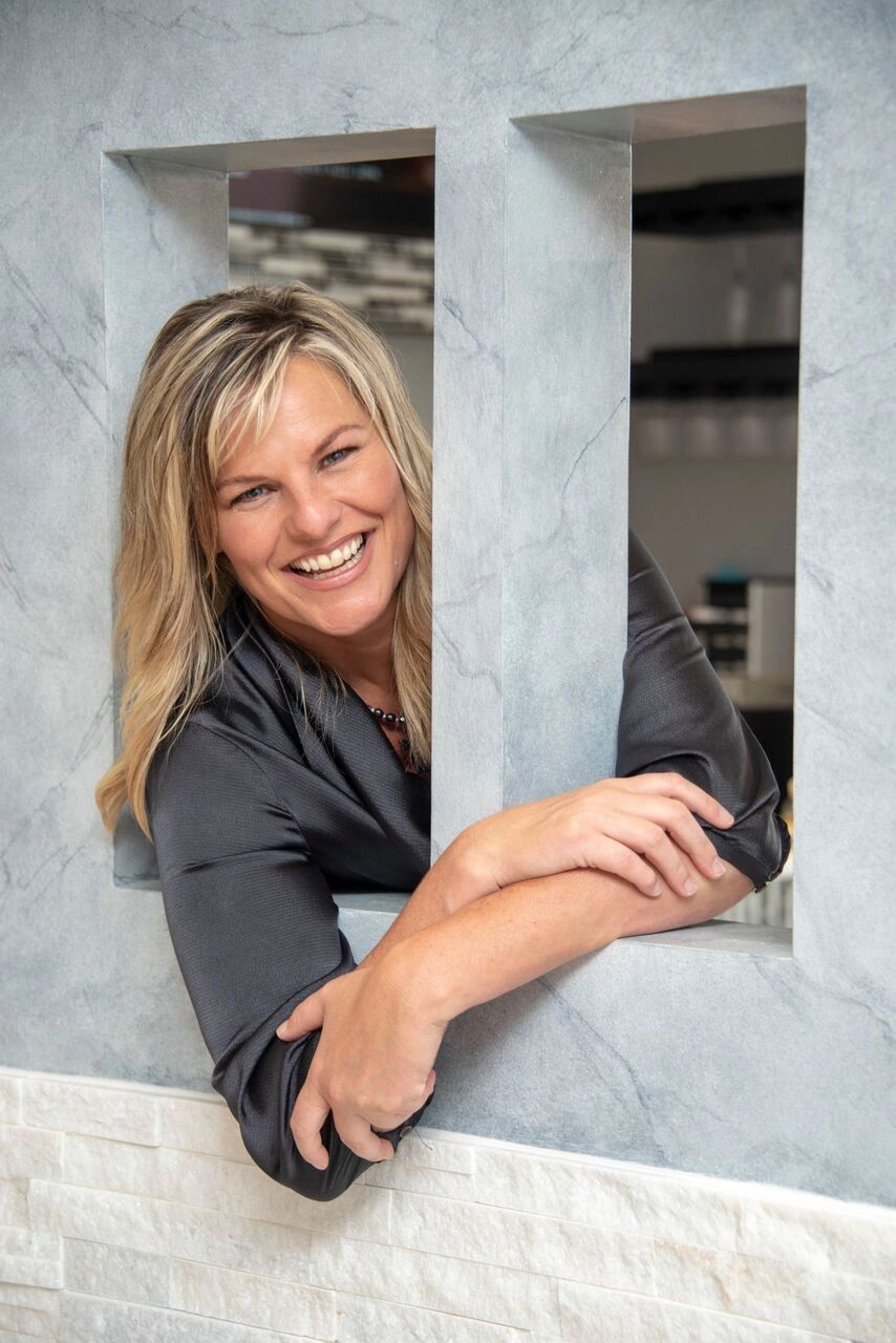 Jill Stone Studios, Fine Art, Murals & Luxe Specialty Paint