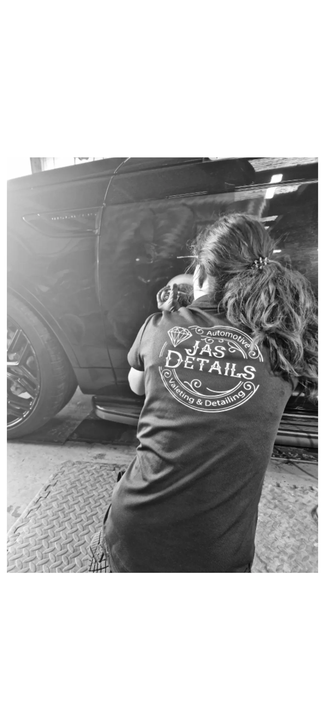 Gallery | Jas Details