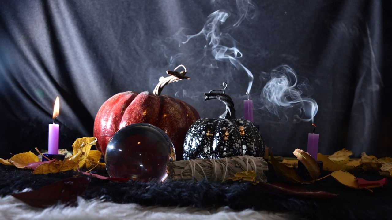 Samhain Dreaming, Pagan Homeschool Themes
