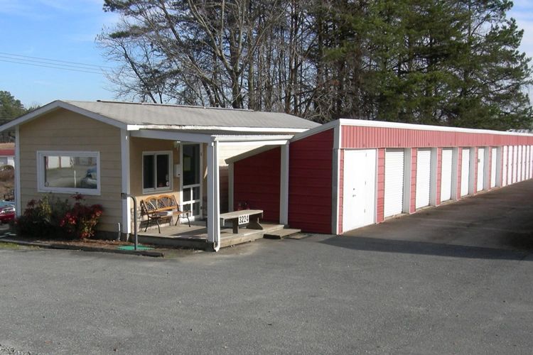 Self Storage - Lake Norman Self Storage
