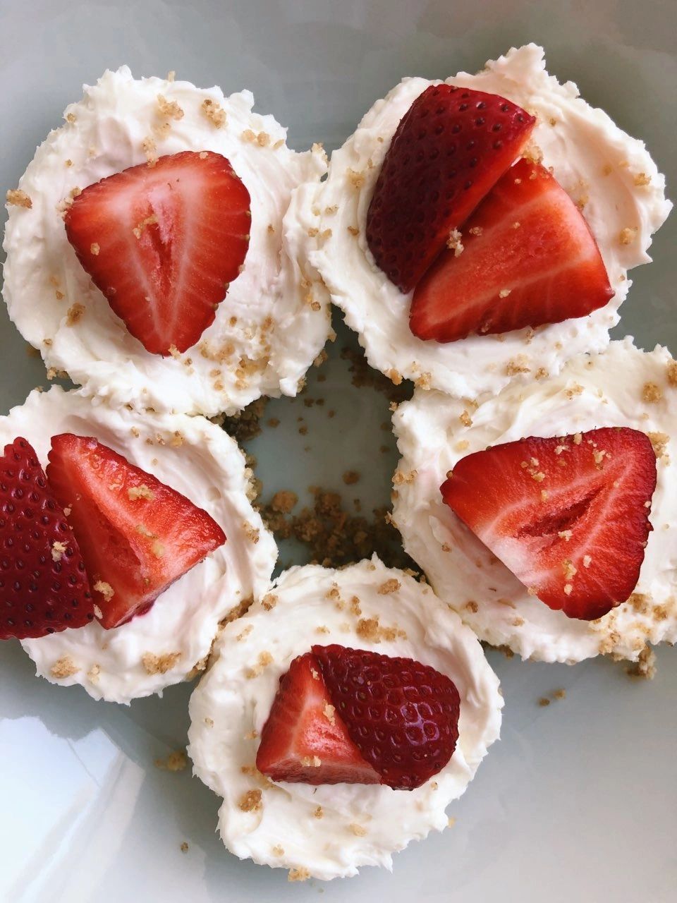 Mini No-Bake Cheesecakes