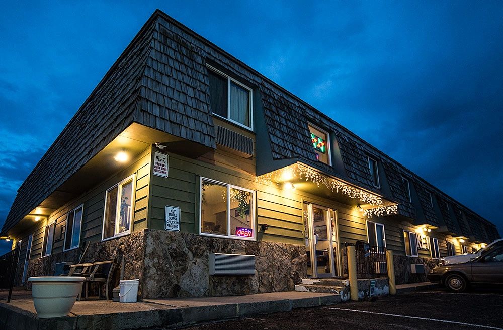 Nightly and Weekly Lodging in Rawlins, WY