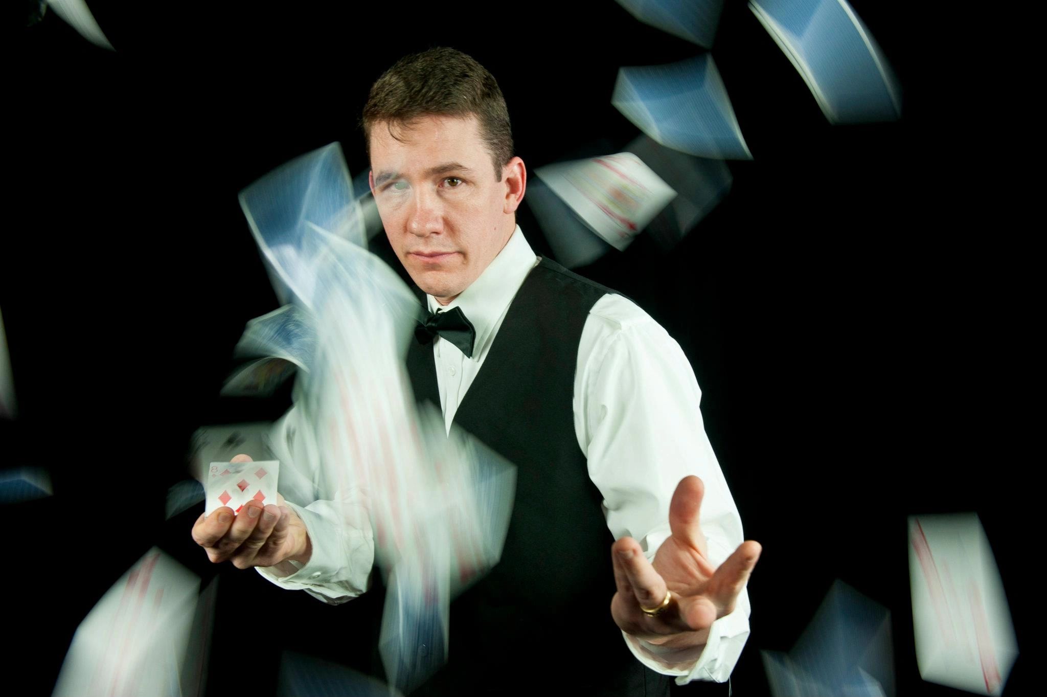 kitsap Magic - Magician and Illusions, Balloon Twister and Animals