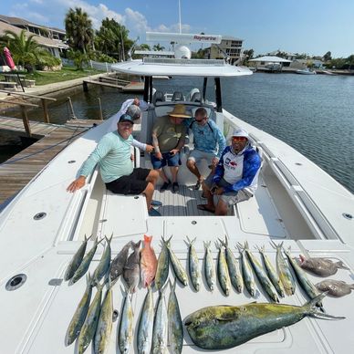 deep sea fishing trips/fishing charter guide/offshore fishing charters