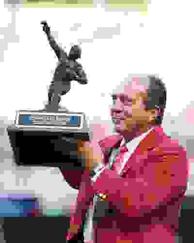 Johnny Bench - Catcher, Baseball Hall of Fame