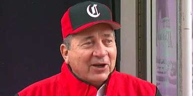 Johnny Bench - Catcher, Baseball Hall of Fame