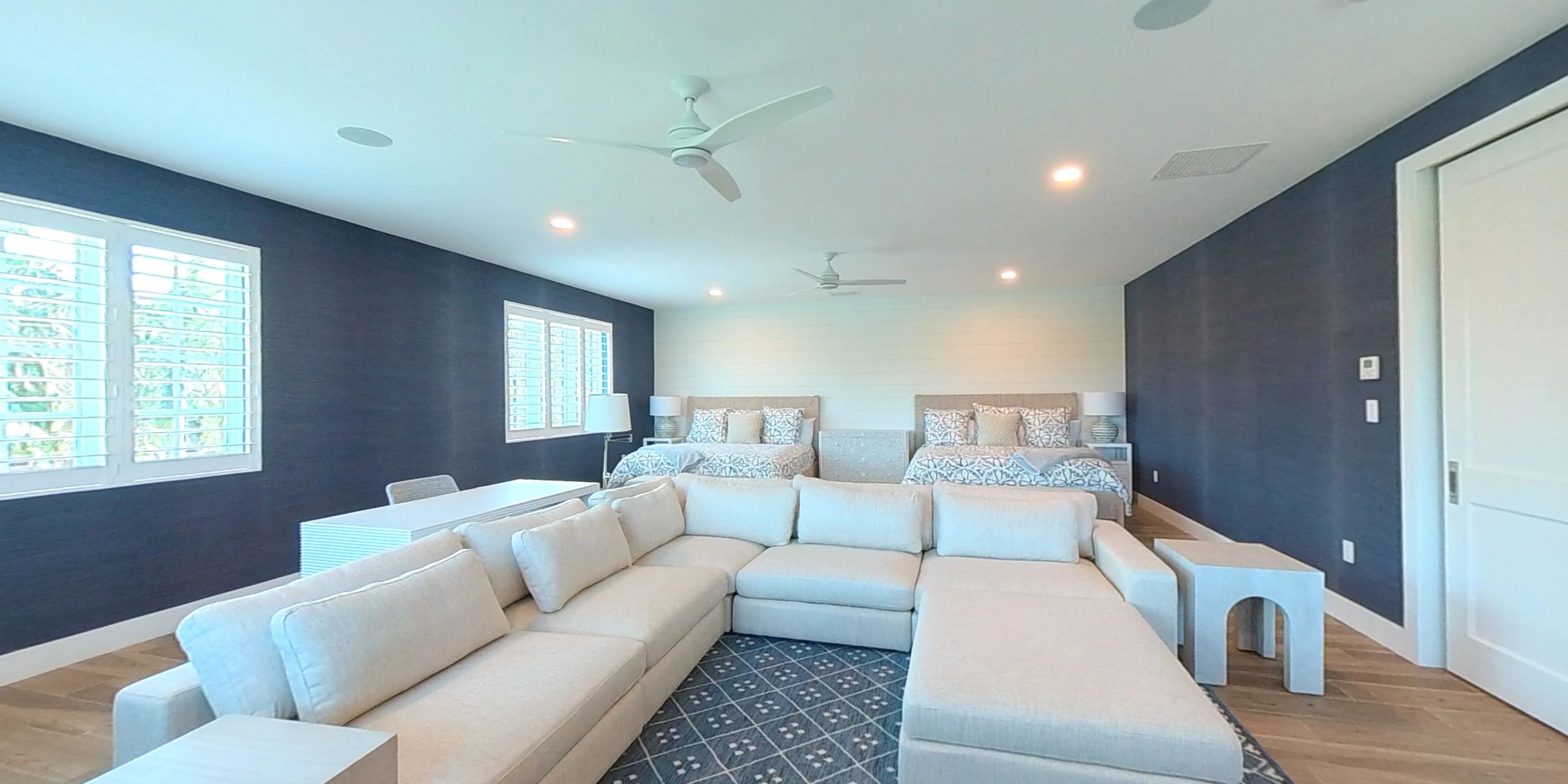 Professional 360 Real Estate Photography Services