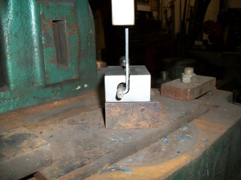 Hinges & Hinge Die's