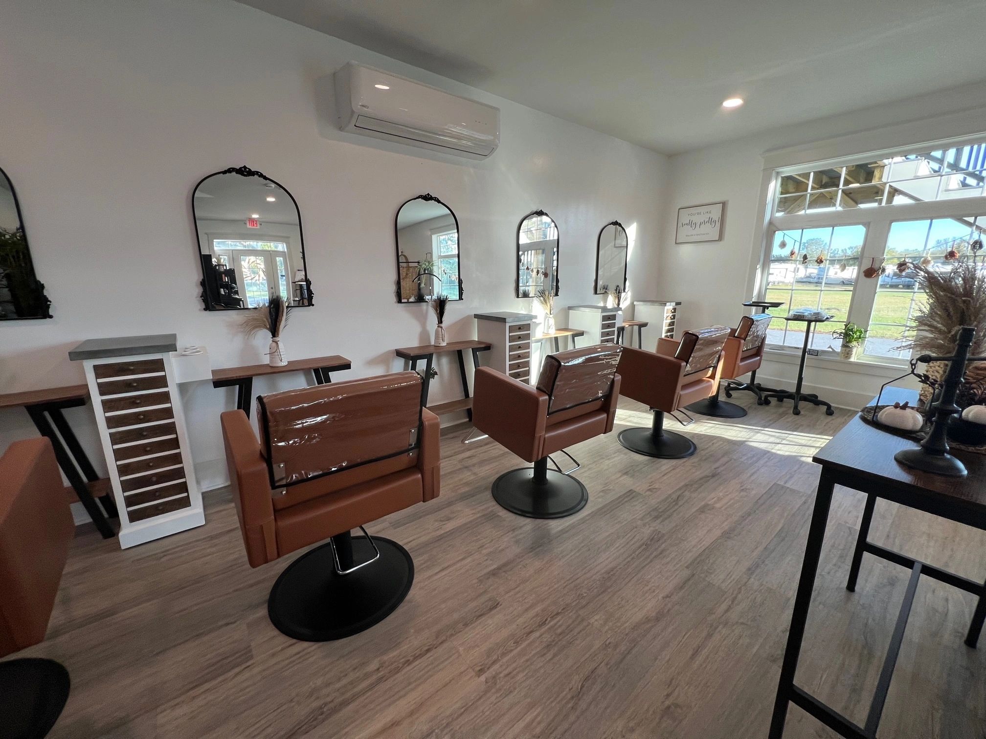 Salon V