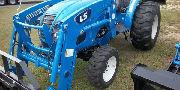 LS Tractors | Smiths Enterprise Inc