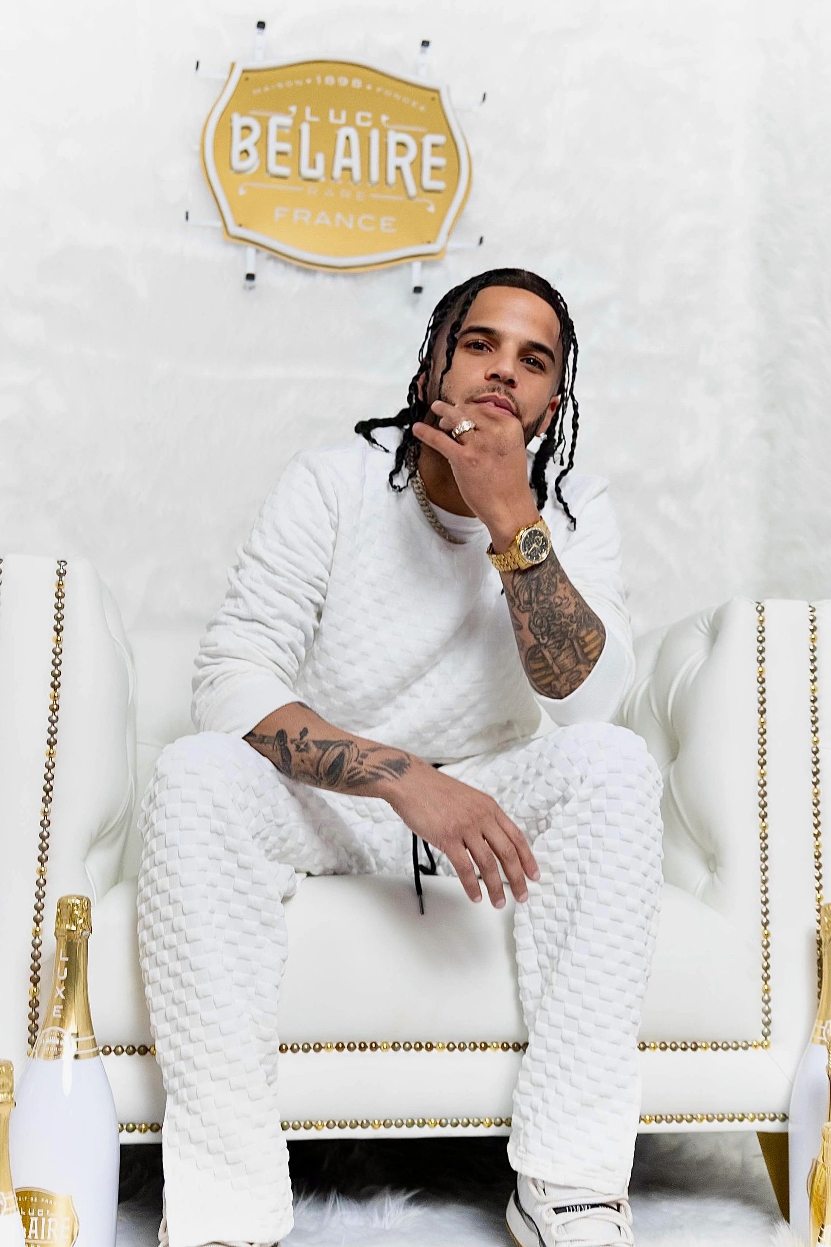 International Nova - Music, News & Updates