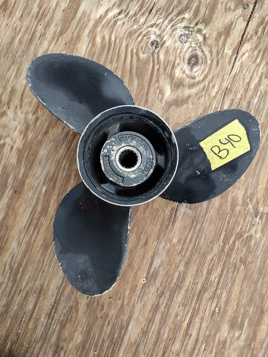 Michigan Aluminum Propeller 14.5 x 19 pitch RH Prop 87112CPI