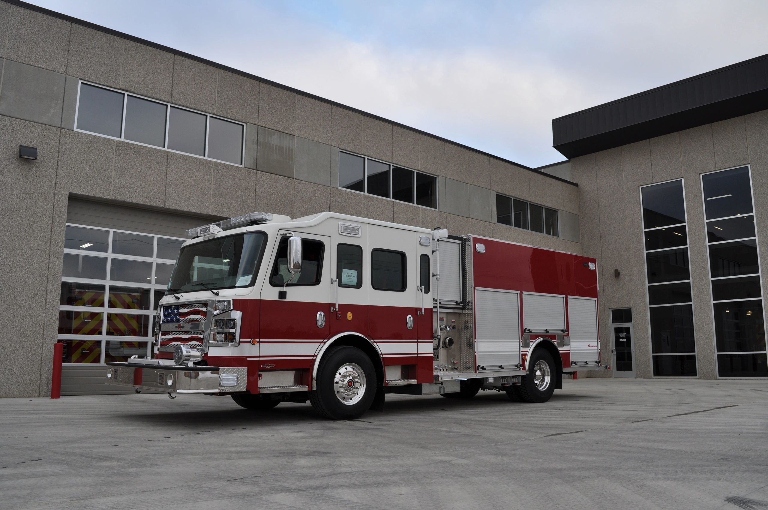 Gallatin Gateway, MT Fire Dept. - Rosenbauer Pumper