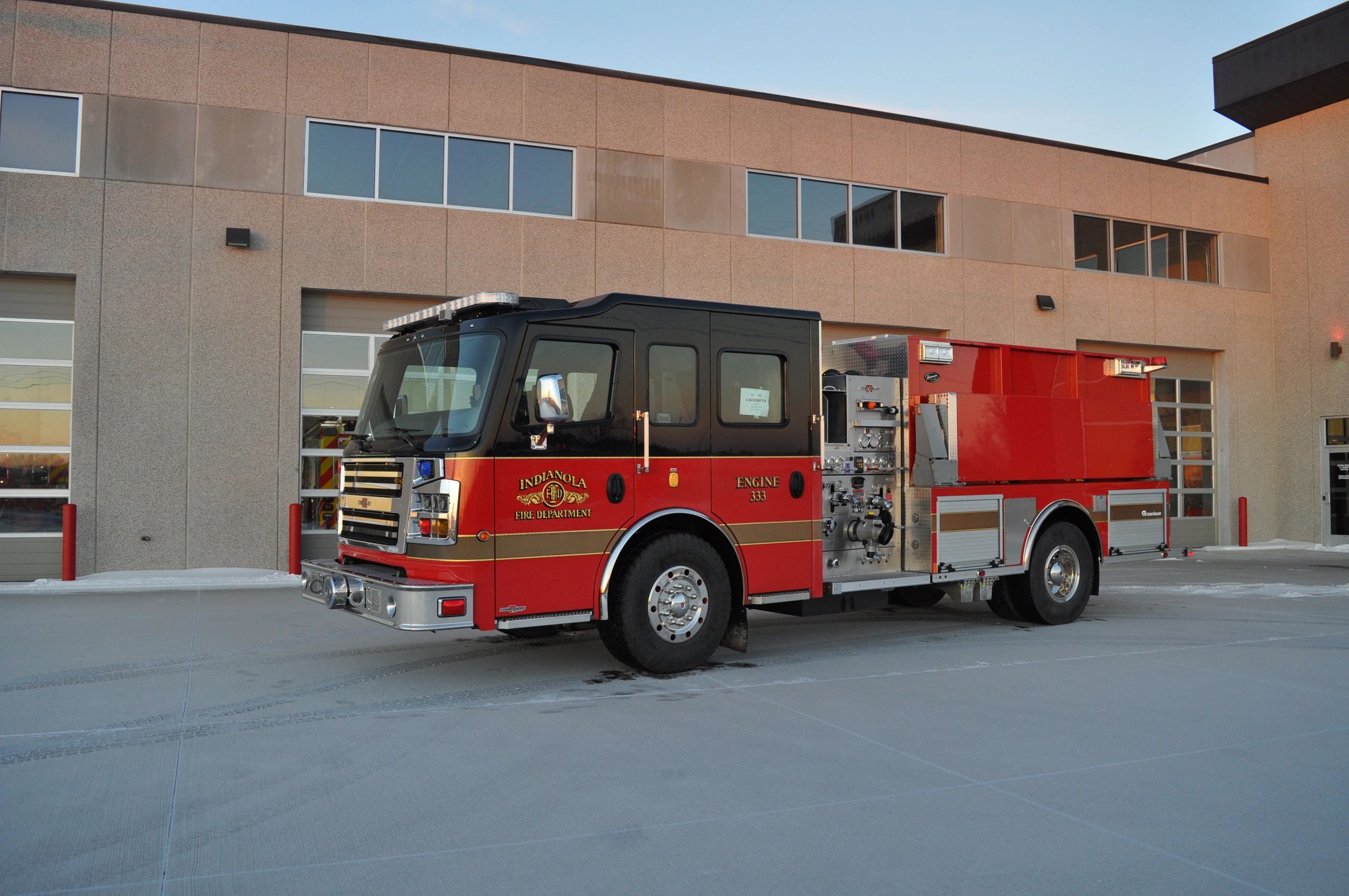 Indianola, IA Fire Dept. - Rosenbauer Pumper