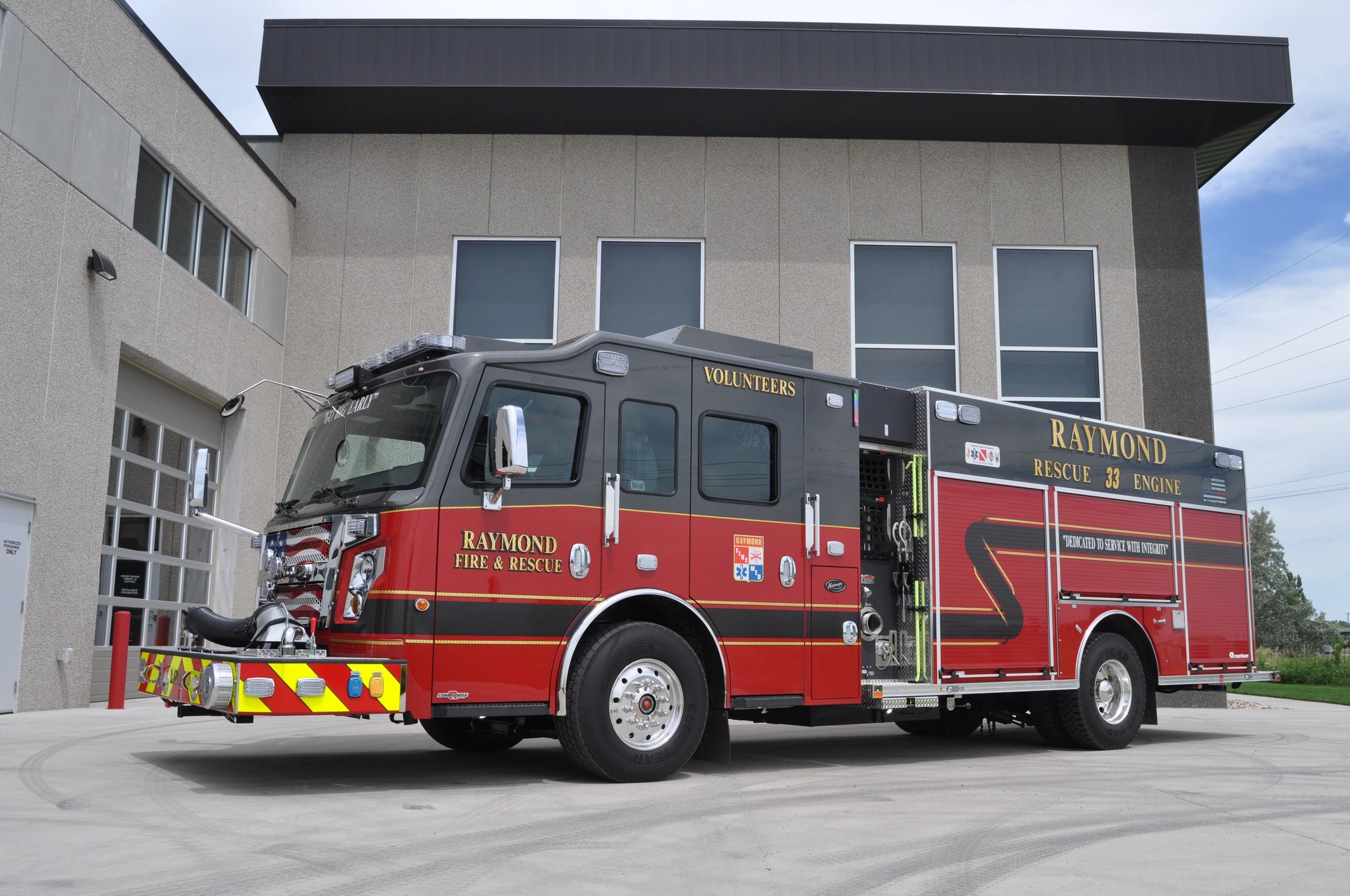 Raymond, NE Fire Dept. - Rosenbauer Pumper
