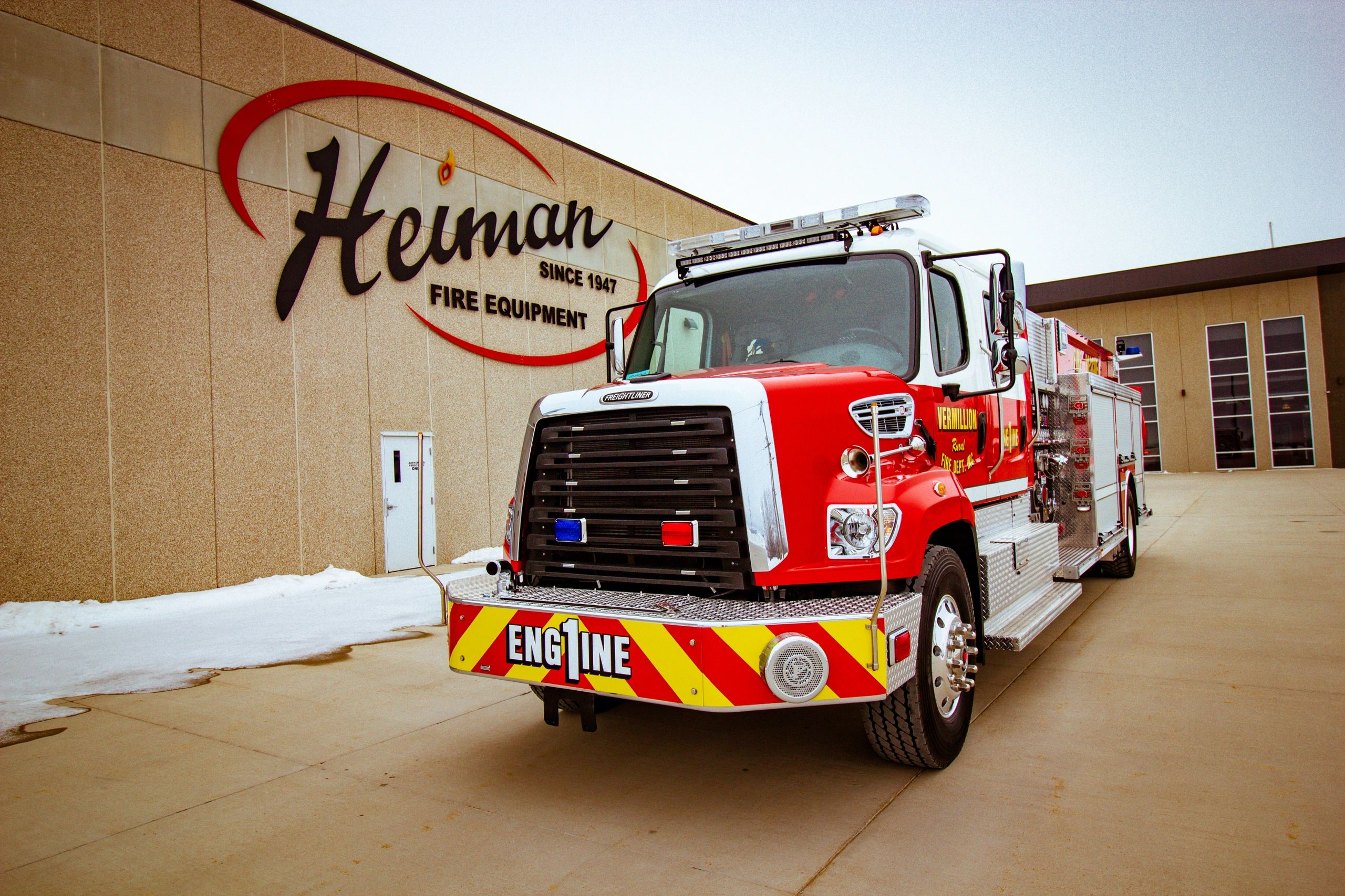 Vermillion, SD Fire Dept. - Rosenbauer Pumper Tanker