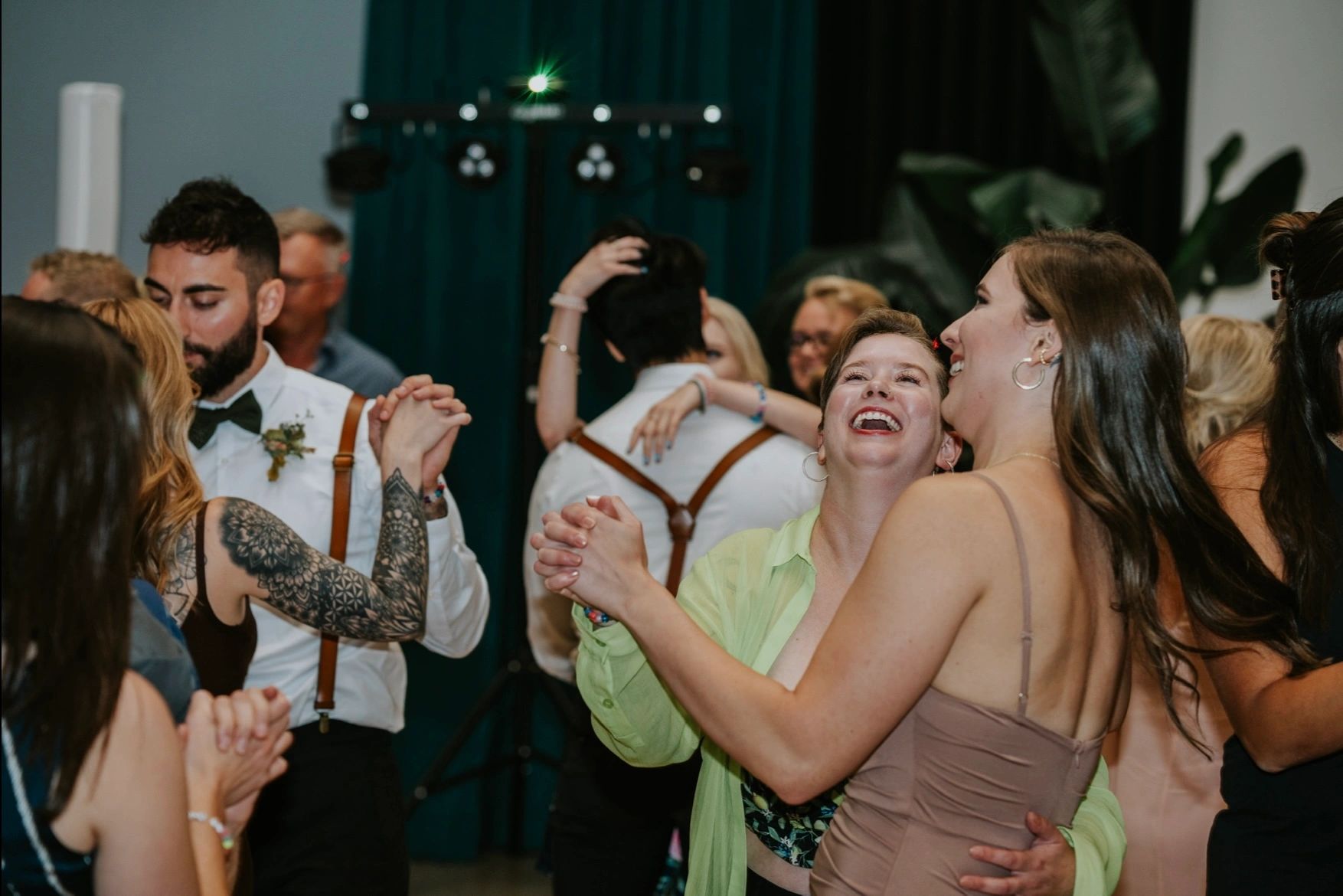 Professional Wedding DJ Services