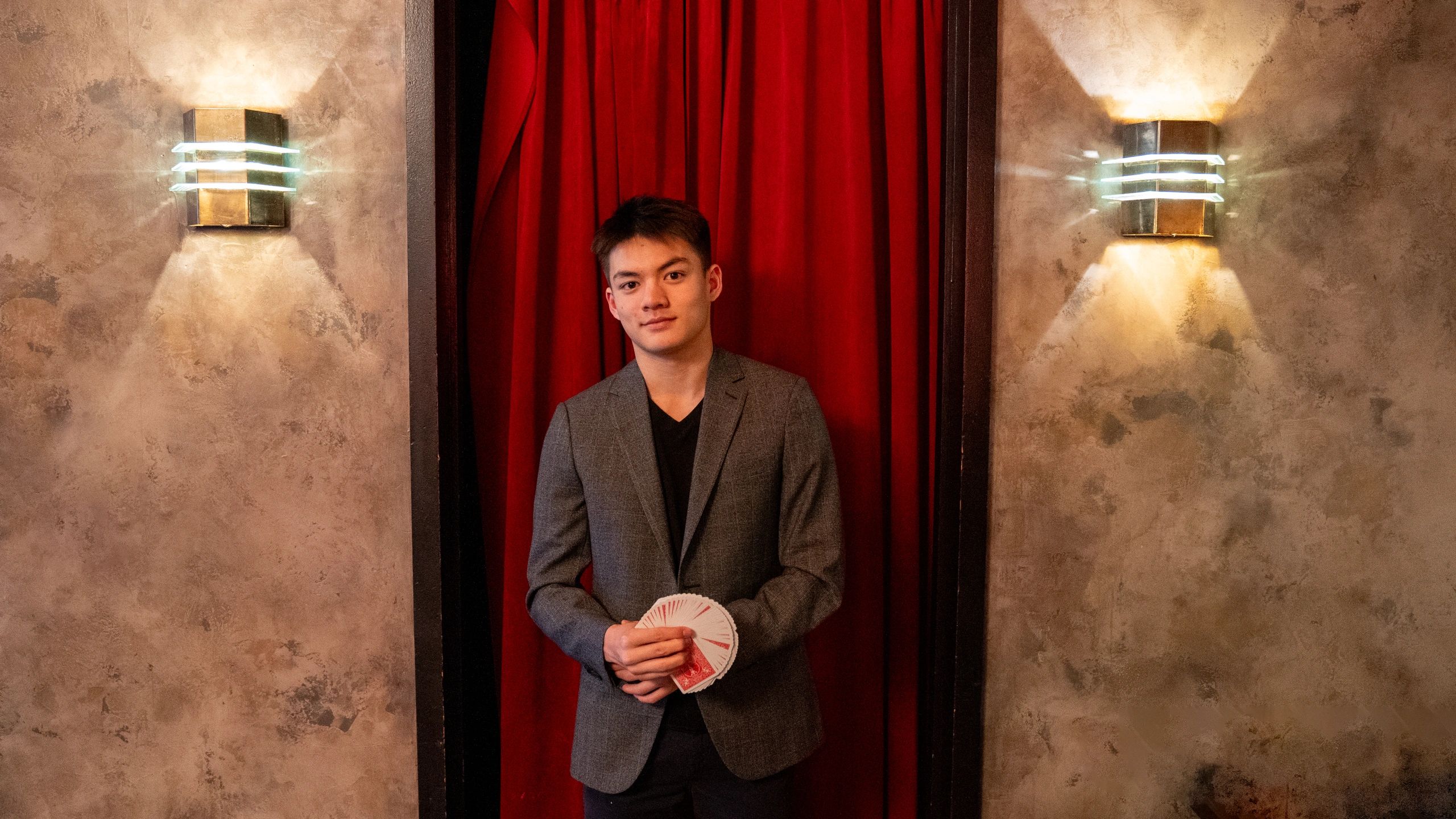 Book Magician Chase Kelly for Your Next Event