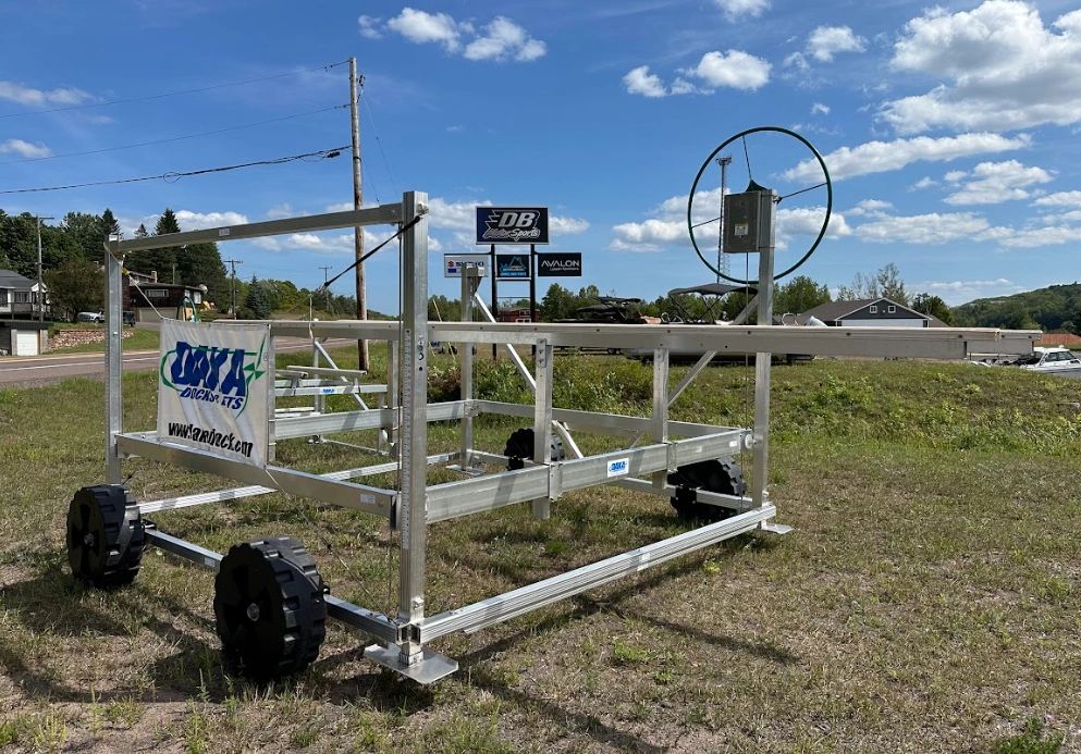 Daka 3000LB Boat Lift