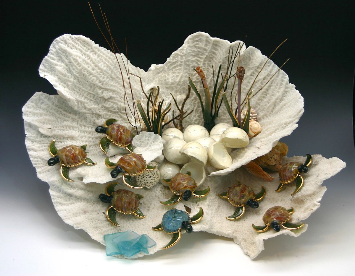 Sea turtle hatchlings centerpiece