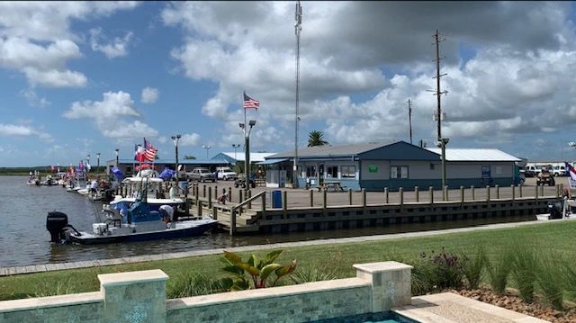 Captain Mark's Bastrop Marina - Home