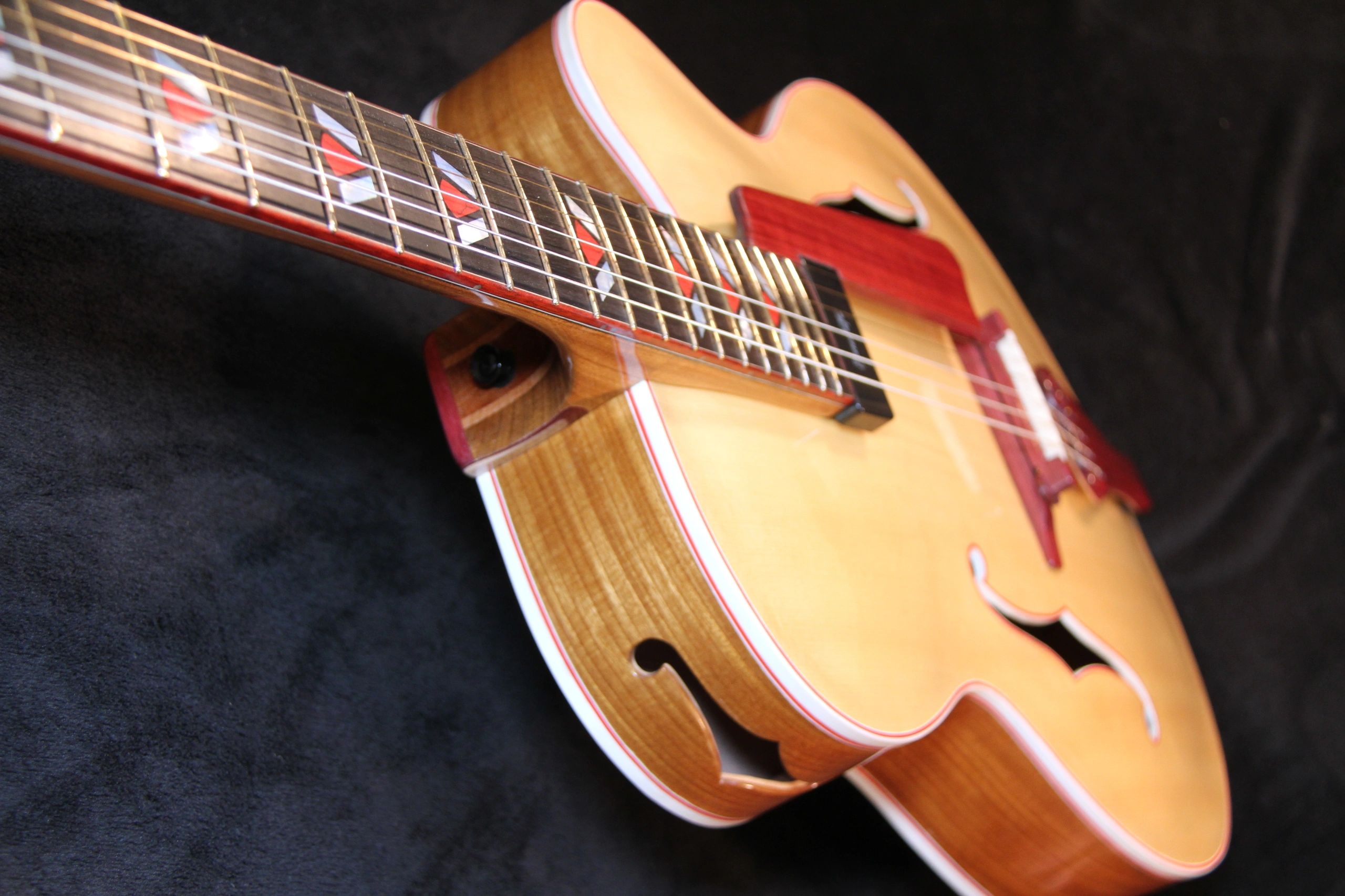 Custom Guitars - Burke Guitars