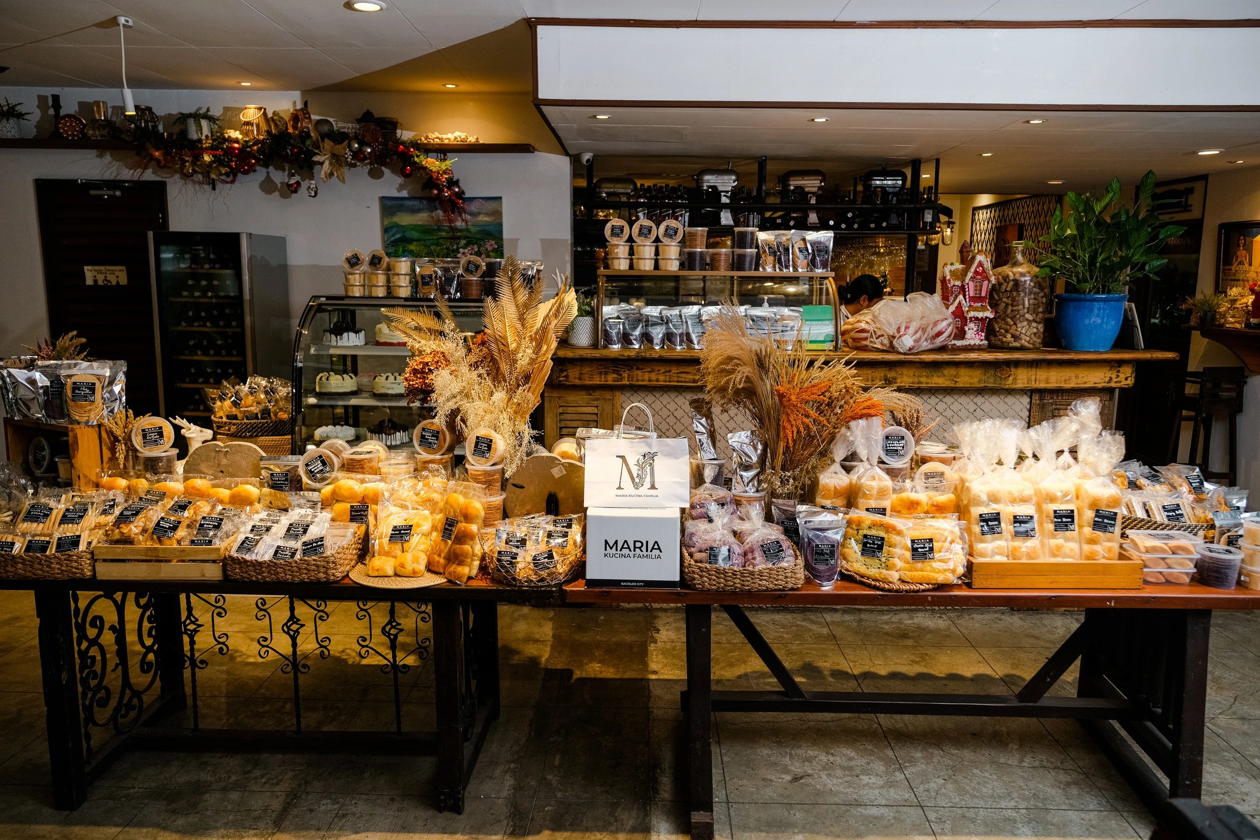 Maria Kucina Familia - Restaurant, Function Rooms, Catering