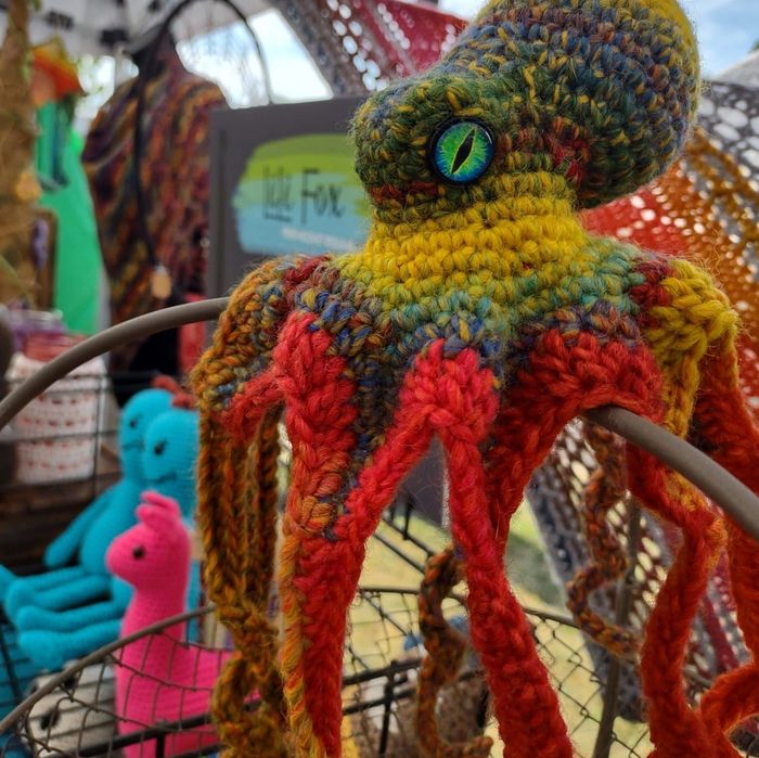 LeLe Fox Fiber-Hooked Designs & Art-Venture Studio