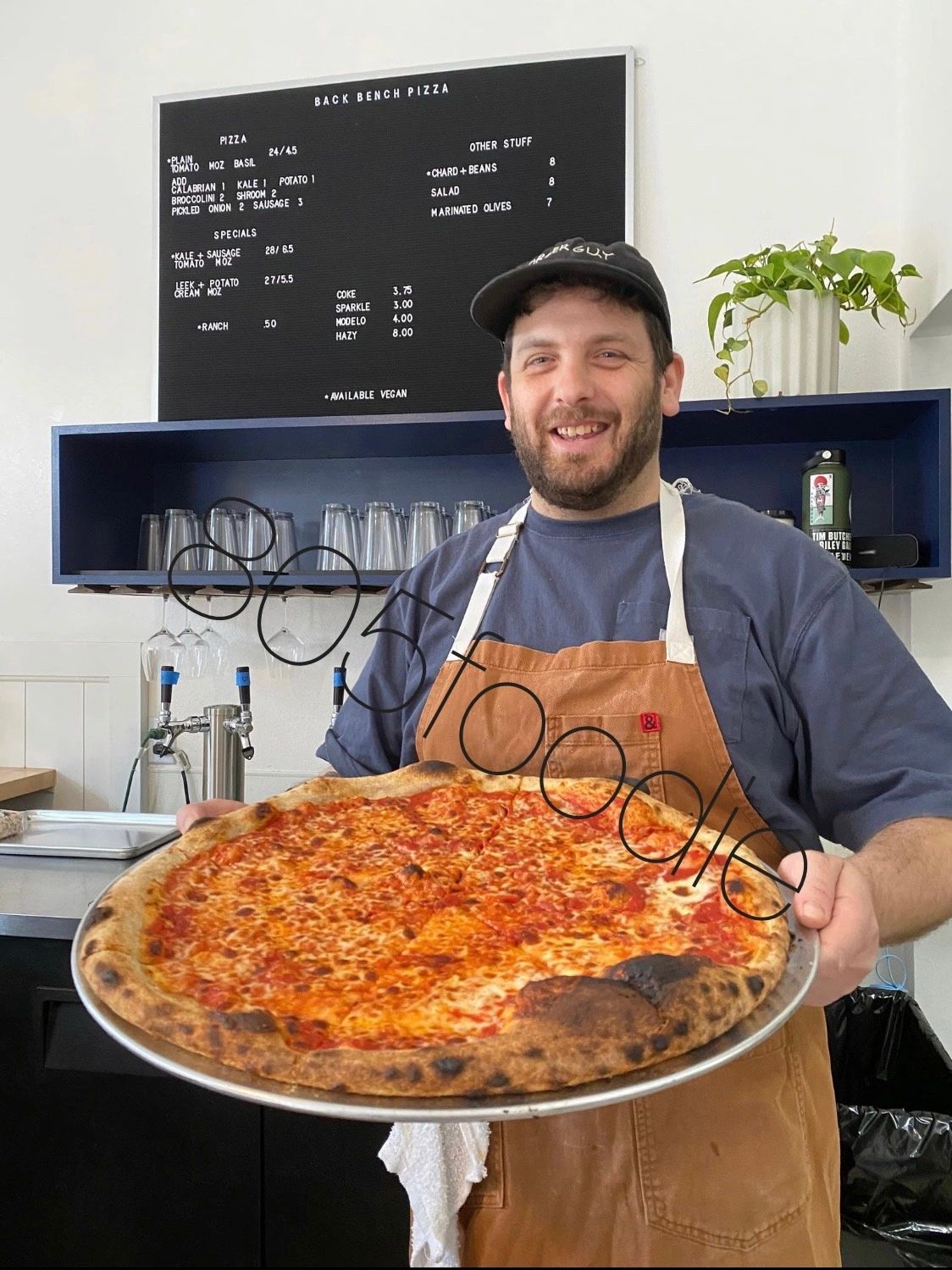 Back Bench Pizza is an #IYKYK hit in downtown Ventura