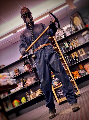 Terror Trader - Horror Marketplace, Photo Ops