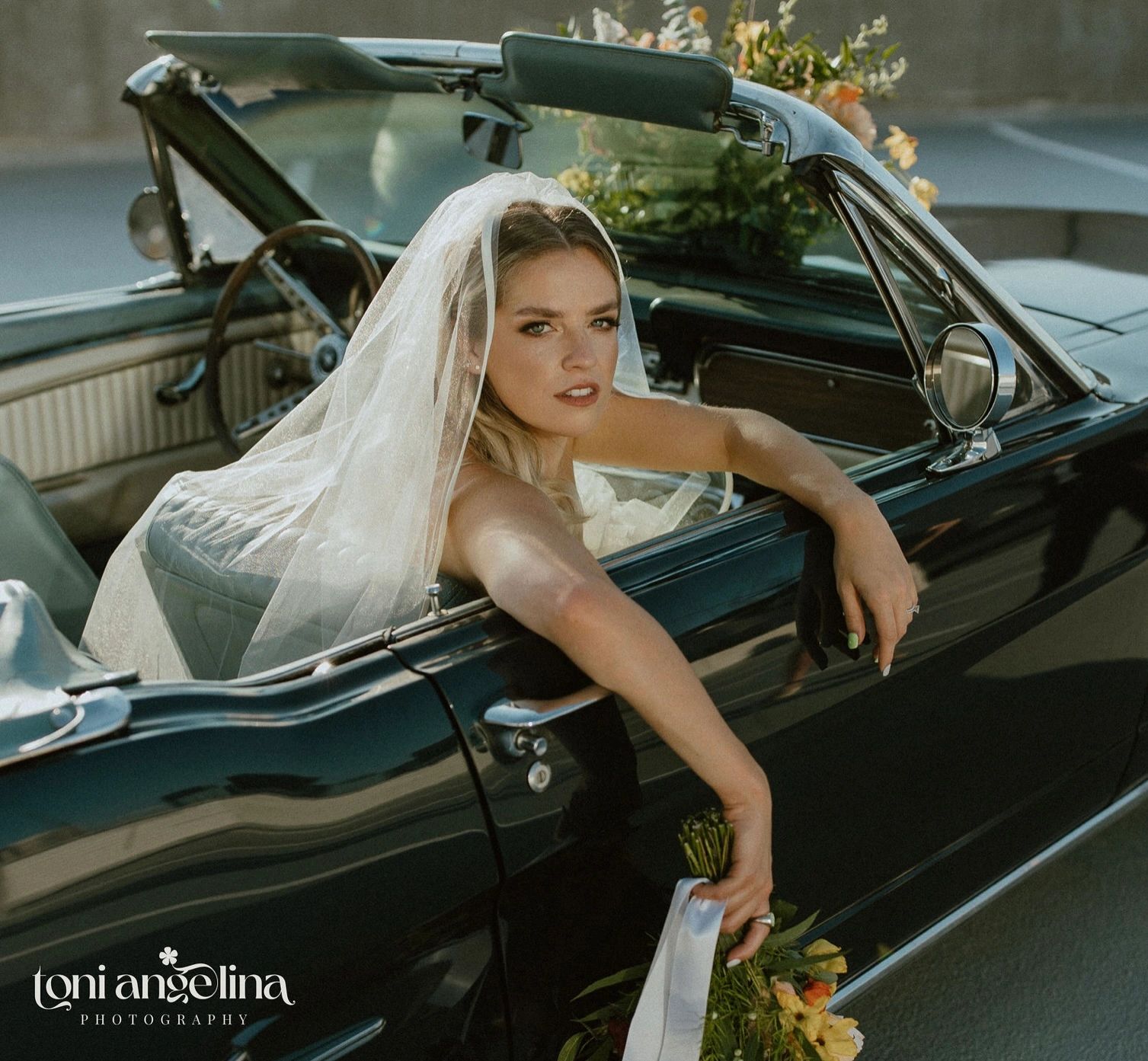 Bombshell Creations - Services, Pricing for Onsite Hair and Makeup