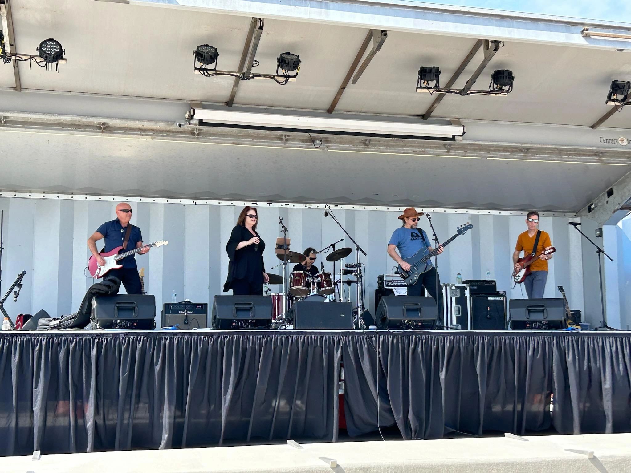 HOME [cleanslatebandfl.com]