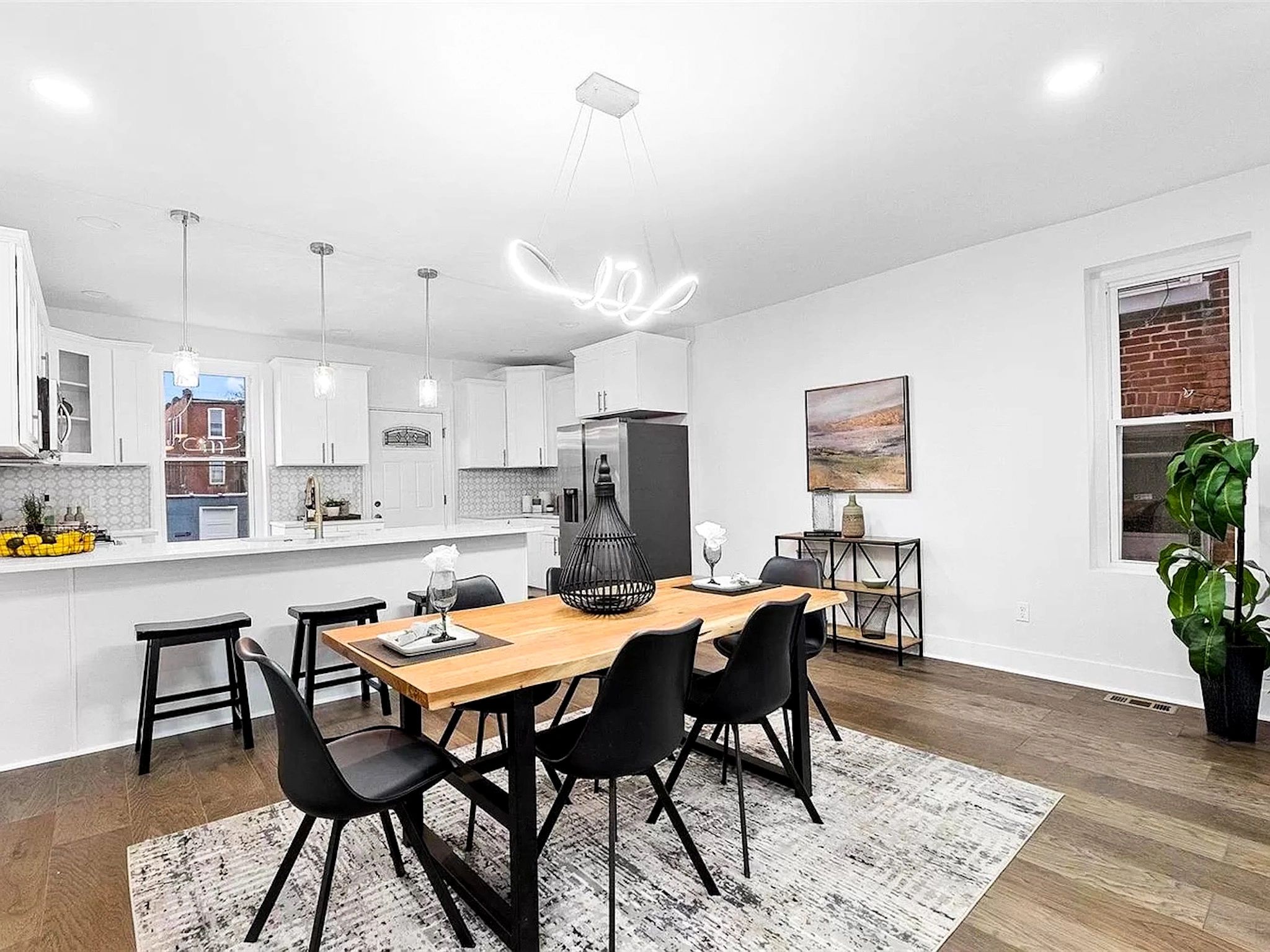 How We Use the Principles of Design in Staging