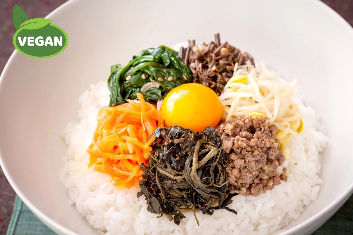 HAPPY BIBIM BOP w/Steamed Rice