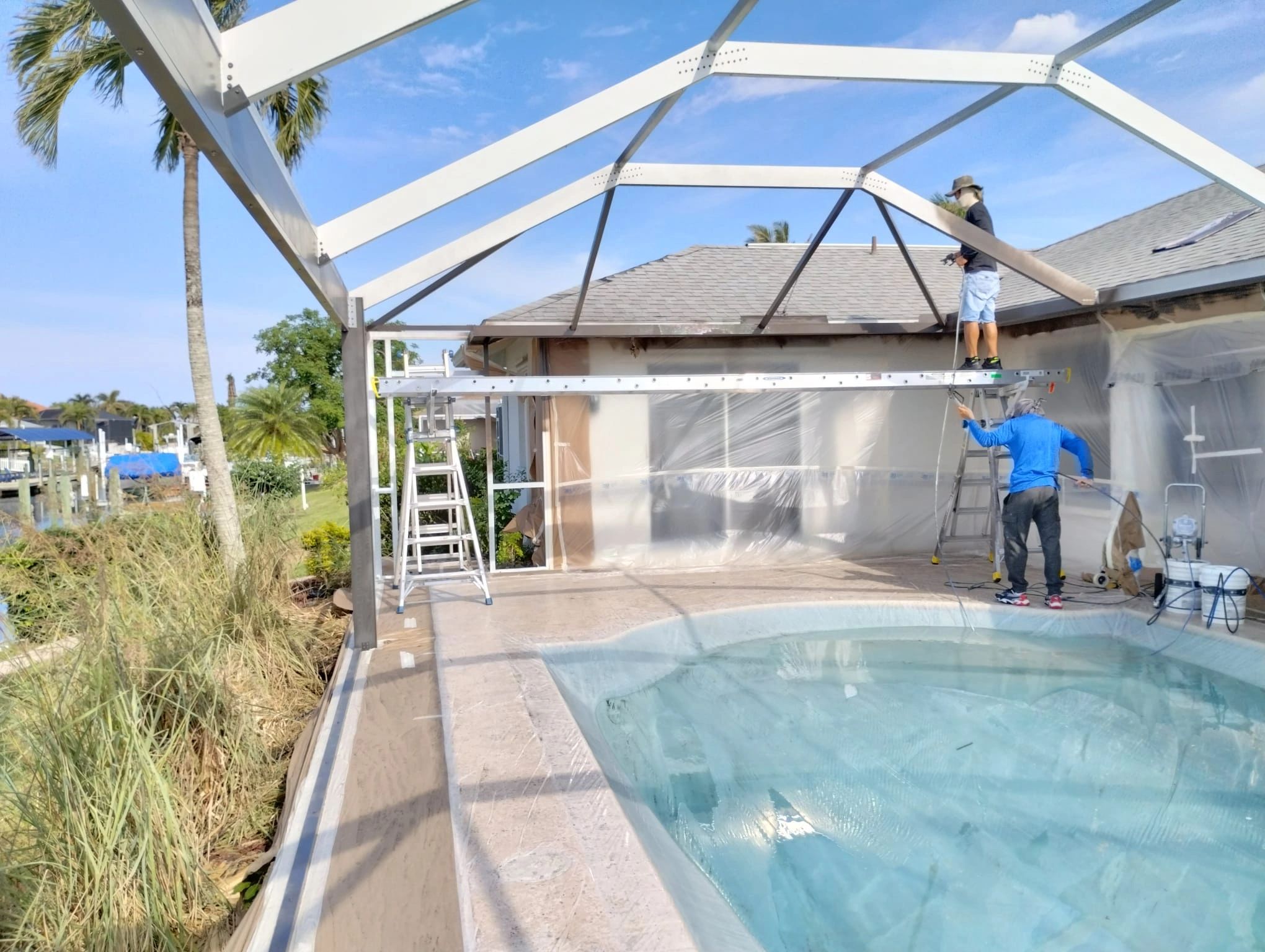 How to increase your home's value with pool cage painting