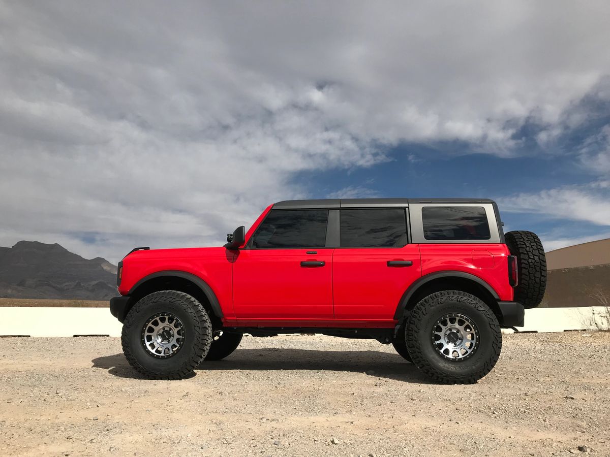 2021-2025 Big Bronco Bigfoot lift 3” front and 2” rear