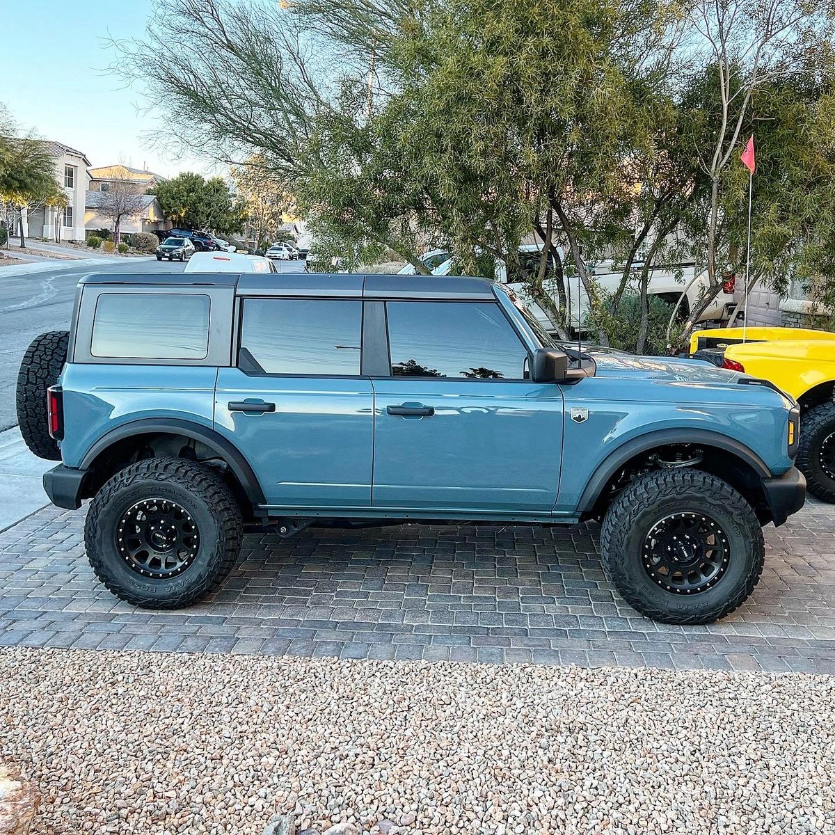 2021-2024 Big Bronco 2” front and 1.5” rear level lift (will fit 35” tires)