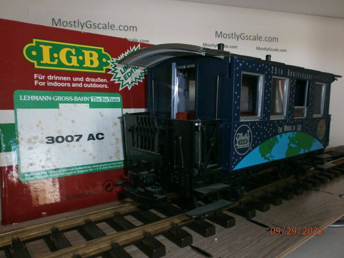 LGB 3007 AC - 2 - Passenger Car - The World of LGB - 25th Anniversary