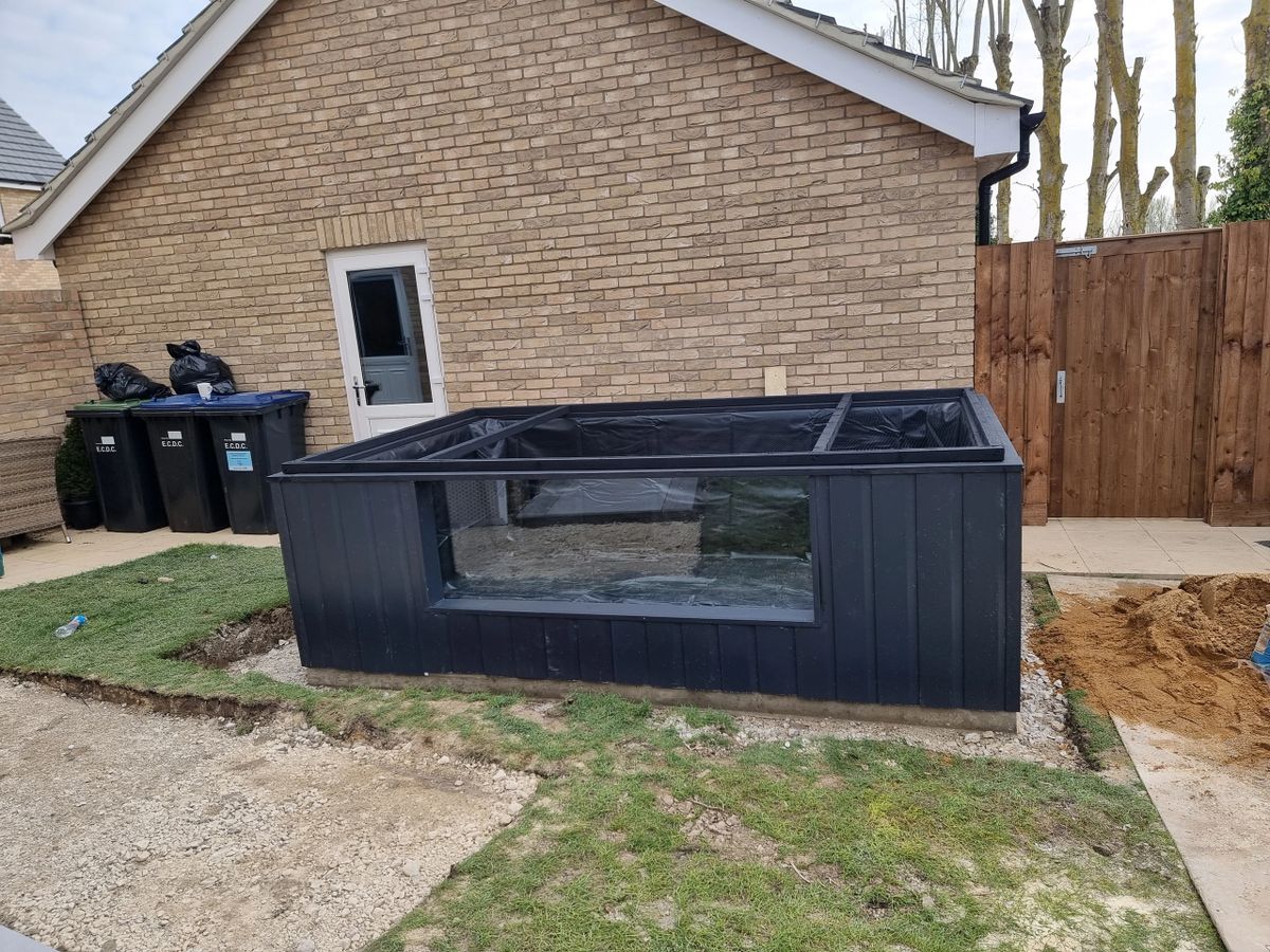 Grey pond 10ft x 8ft x 3.5ft