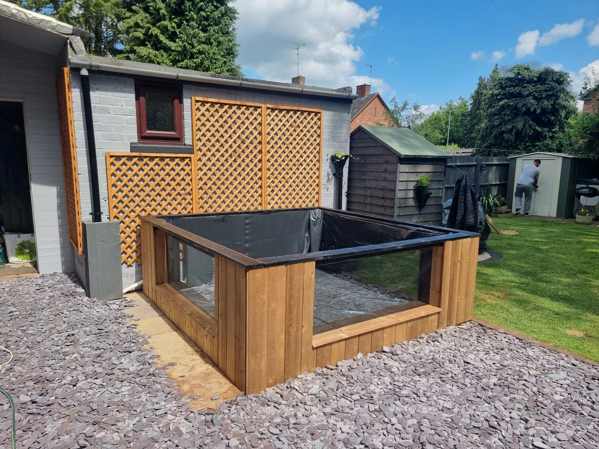 Cedar pond with 2 viewing windows