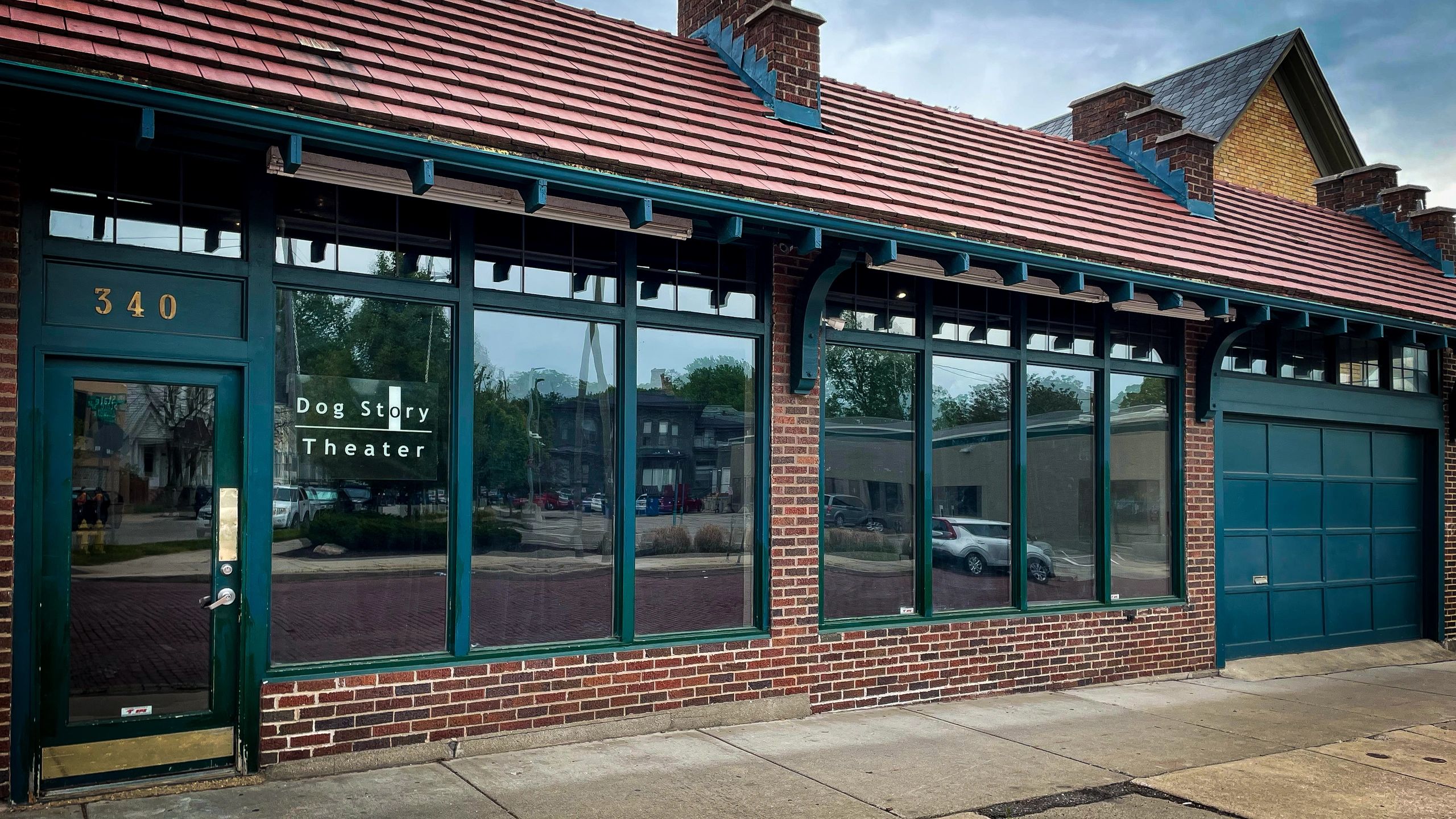 Home | Dog Story Theater - Your Performance Venue