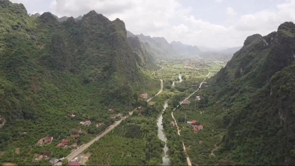 The Early Days of CHI LĂNG
