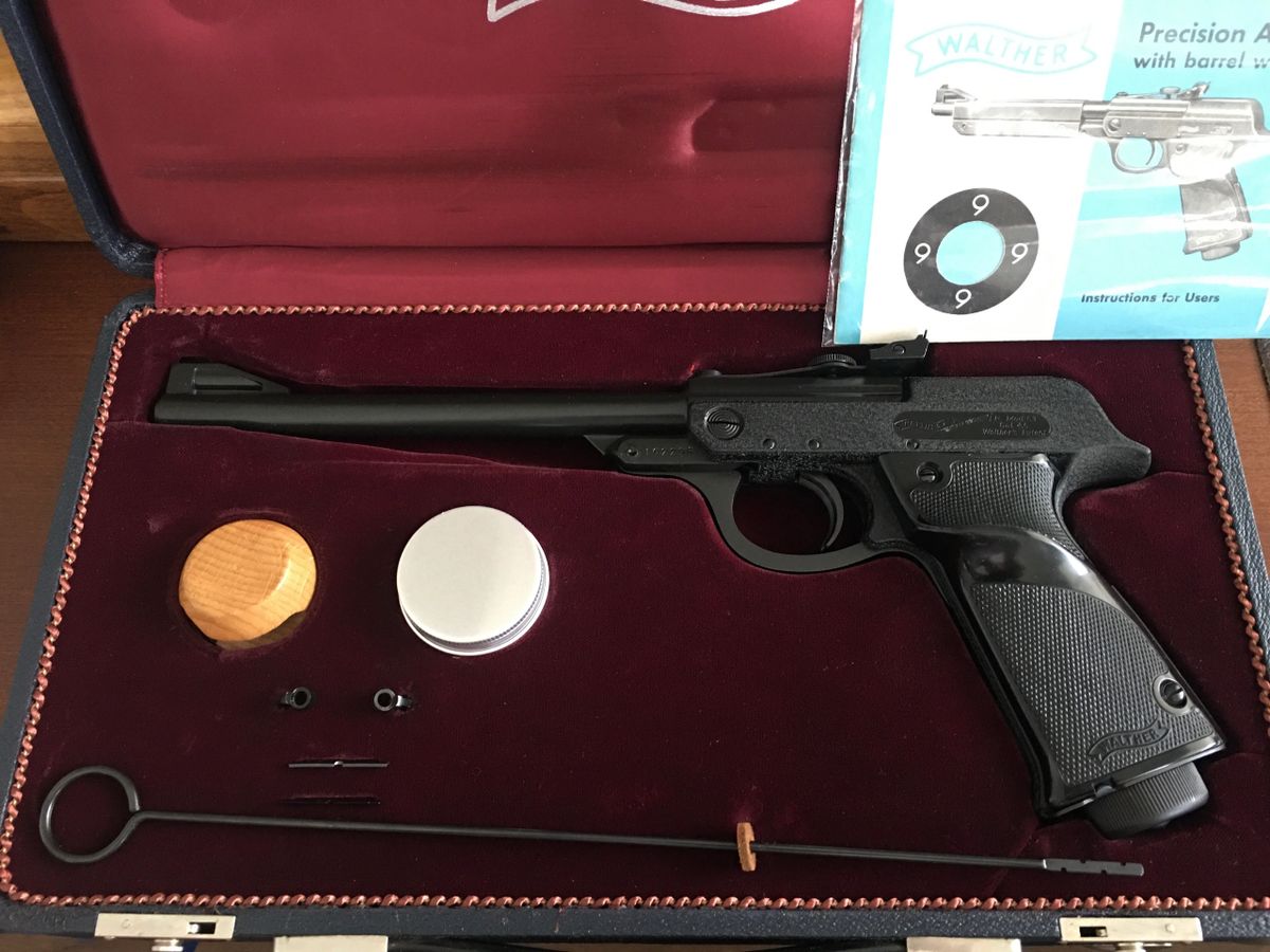 Walther LP53 / Model LP53 Air Pistol with Presentation Case