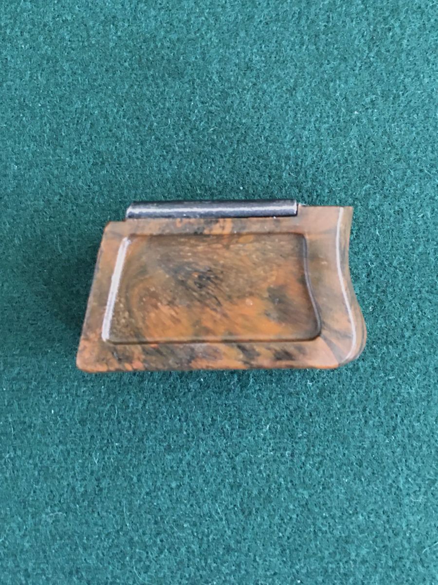 Early Walther Olympia Mottled Brown Finger Extension