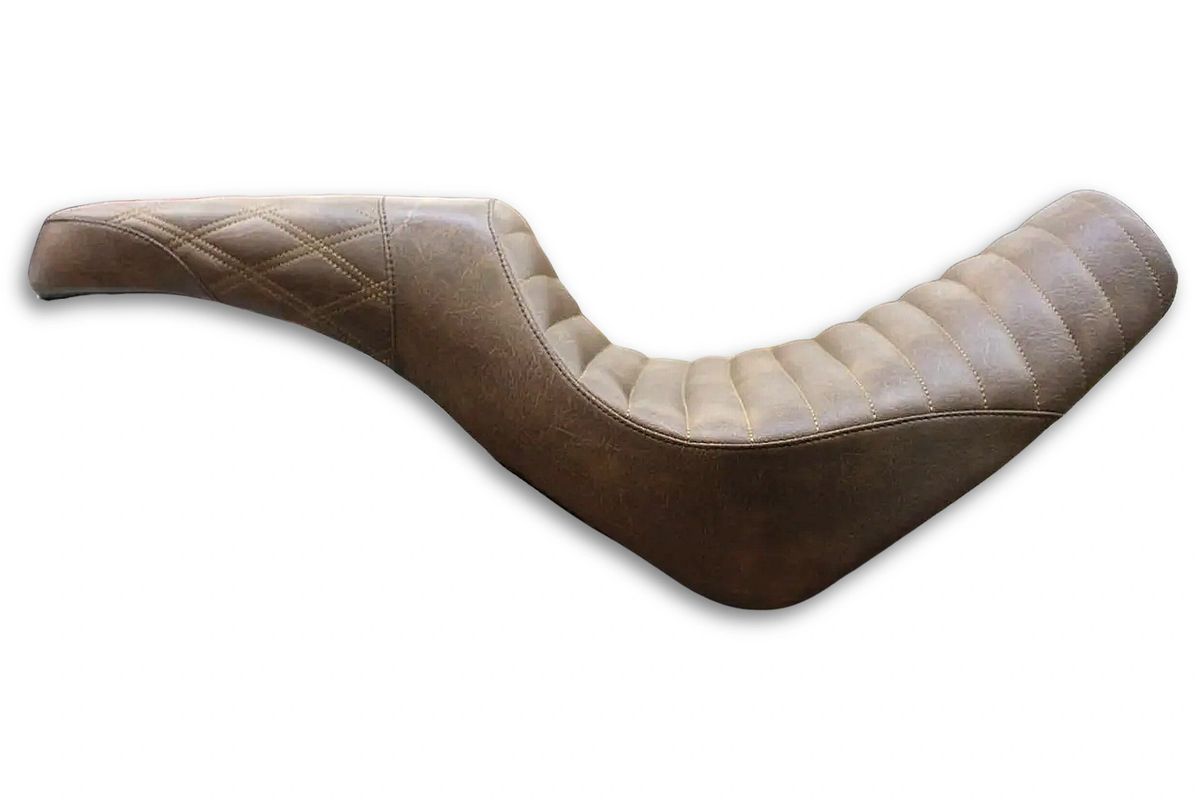 SOFTAIL SQUAREBACK: Double Design Tuck & Roll + Double Diamond Tuck ...