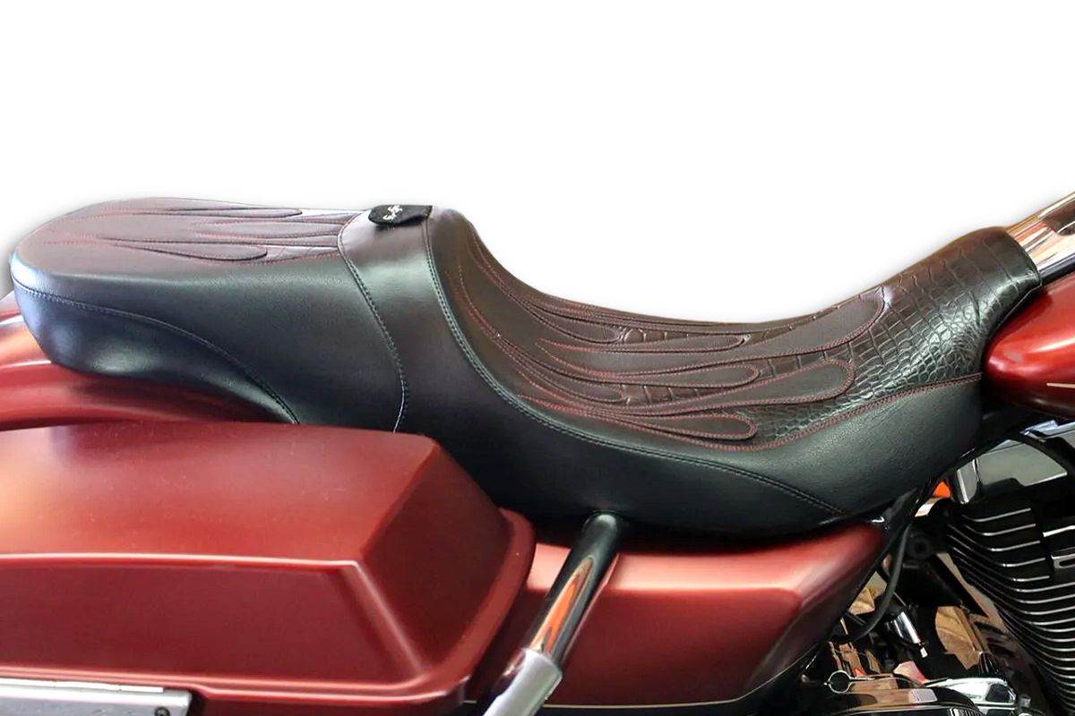 BAGGER/TOURING: SPORT TOUR: Classic Flame Gator Belly Leather Inlay